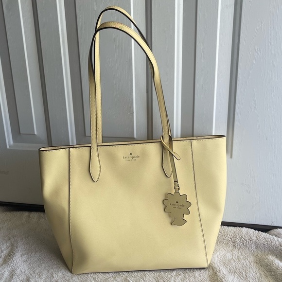 kate spade | Bags | Kate Spade Dana Tote Butter Daisy Bag | Poshmark